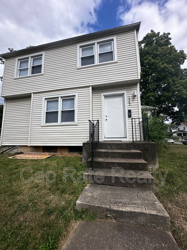 1942 Hamilton Ave, Columbus, OH 43211 - House Rental in Columbus, OH ...