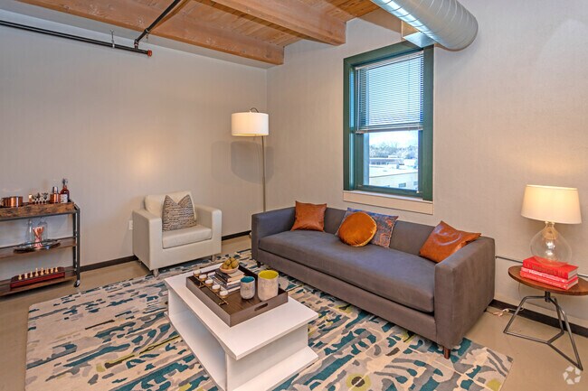 CE Living - Apartments in Saint Paul, MN | Apartments.com