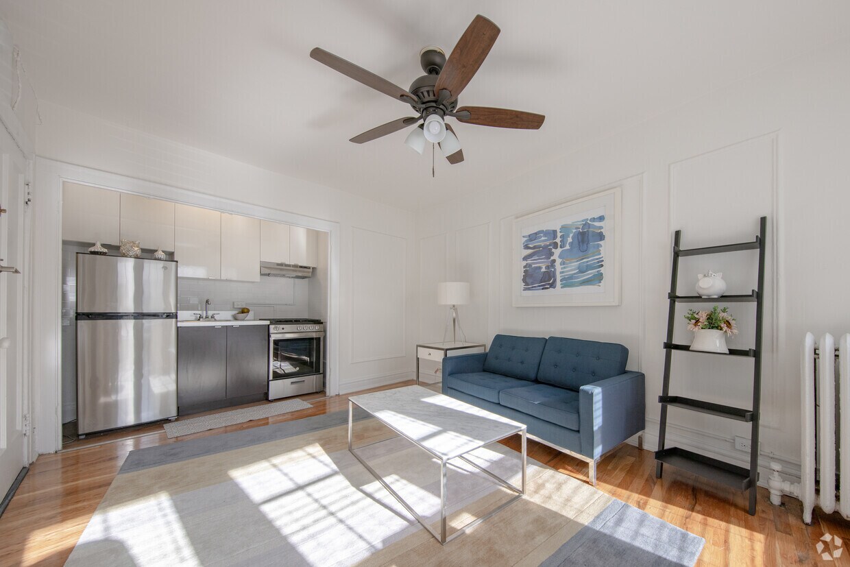 596 W Hawthorne - Apartments in Chicago, IL | Apartments.com