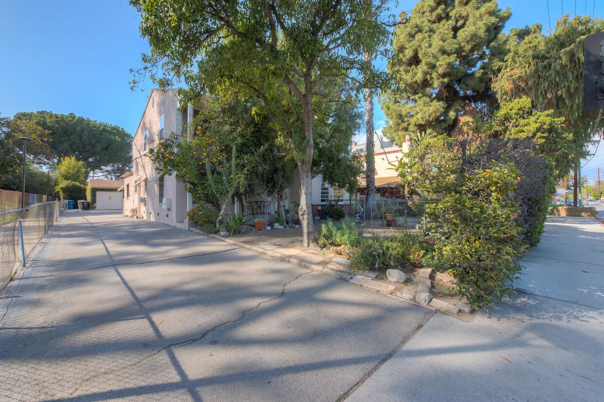 4549 Cahuenga Blvd, Los Angeles, CA 91602 - 4549 Cahuenga Blvd Los ...
