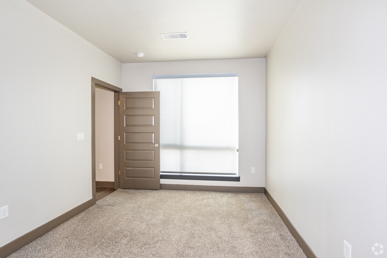 8TWO8 on Broadway Apartments - 828 N Broadway Denver, CO 80203 ...