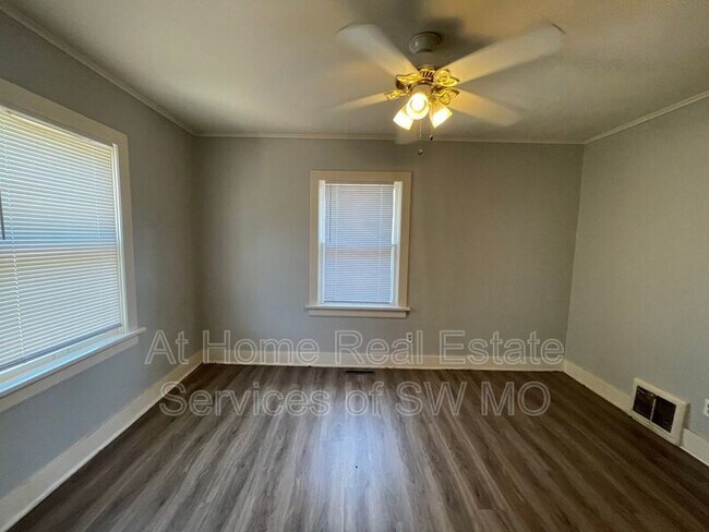 1406 E Cherokee St, Springfield, MO 65804 - House Rental in Springfield ...