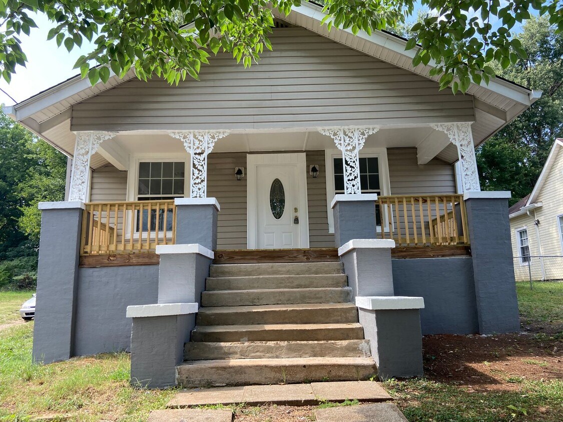 1919 Hoitt Ave Unit Apt 2, Knoxville, TN 37917 - Room for Rent in ...