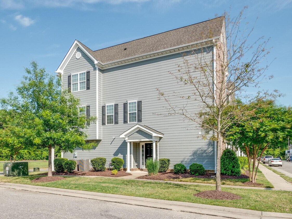 136 Daybeacon St, Yorktown, VA 23692 - House Rental in Yorktown, VA ...