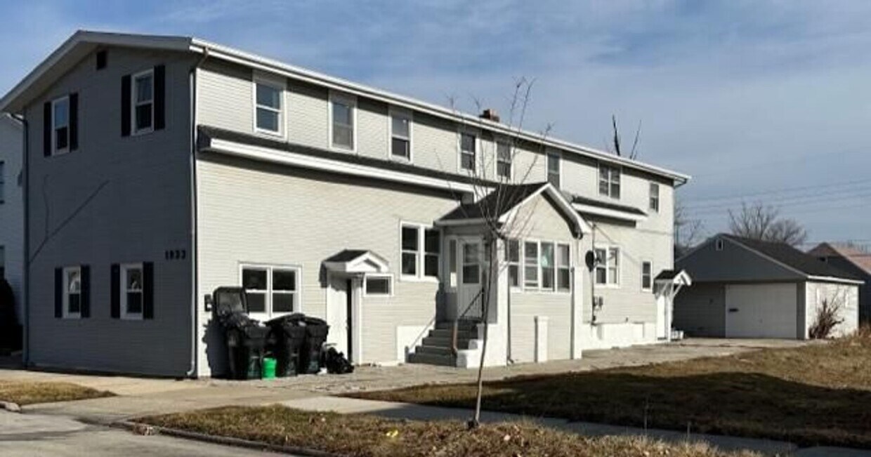 1933 Case Ave Unit 1, Racine, WI 53403 - Room for Rent in Racine, WI ...