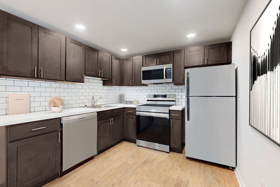 Apartments for Rent with a Balcony in Maryland Line MD - Page 18 ...