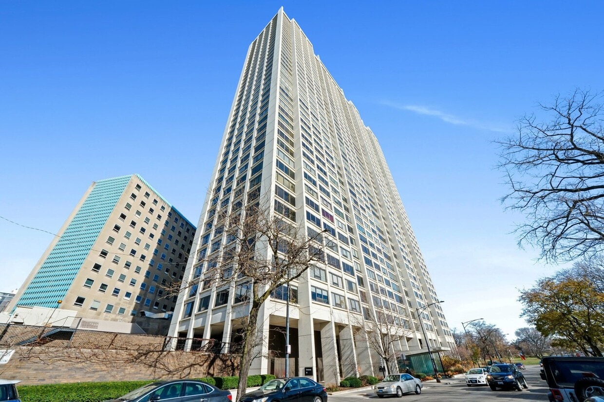 2800 N Lake Shore Dr Unit 1009, Chicago, IL 60657 - Condo for Rent in ...