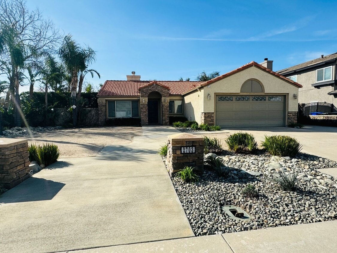 4 Apartments for Rent in 92377, CA | Westside Rentals