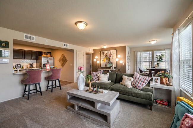 Southeast Wichita Apartments for Rent with Extra Storage - Wichita, KS ...