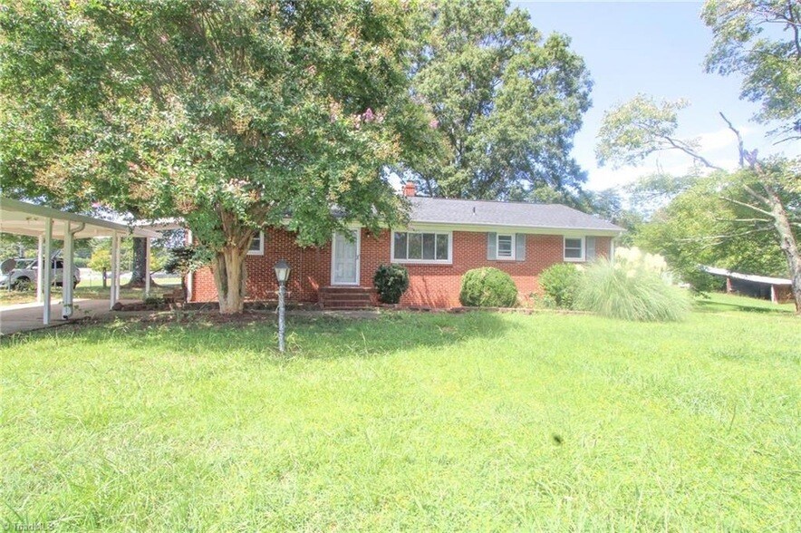 9078 W Market St, Colfax, NC 27235 | Apartments.com