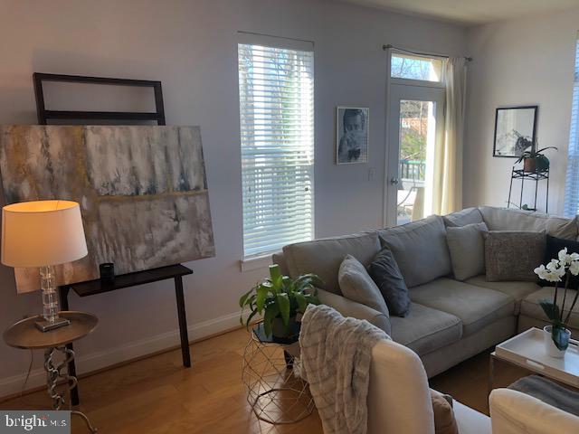 1633 N Colonial Terrace Unit 201, Arlington, VA 22209 - Room for Rent ...