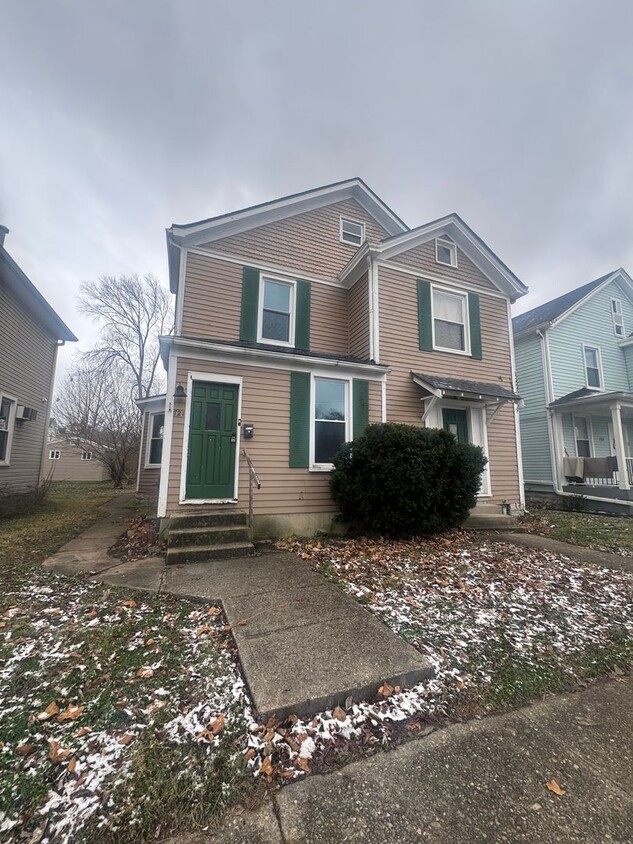 721 Ross Ave Unit A, Hamilton, OH 45013 - Room for Rent in Hamilton, OH ...