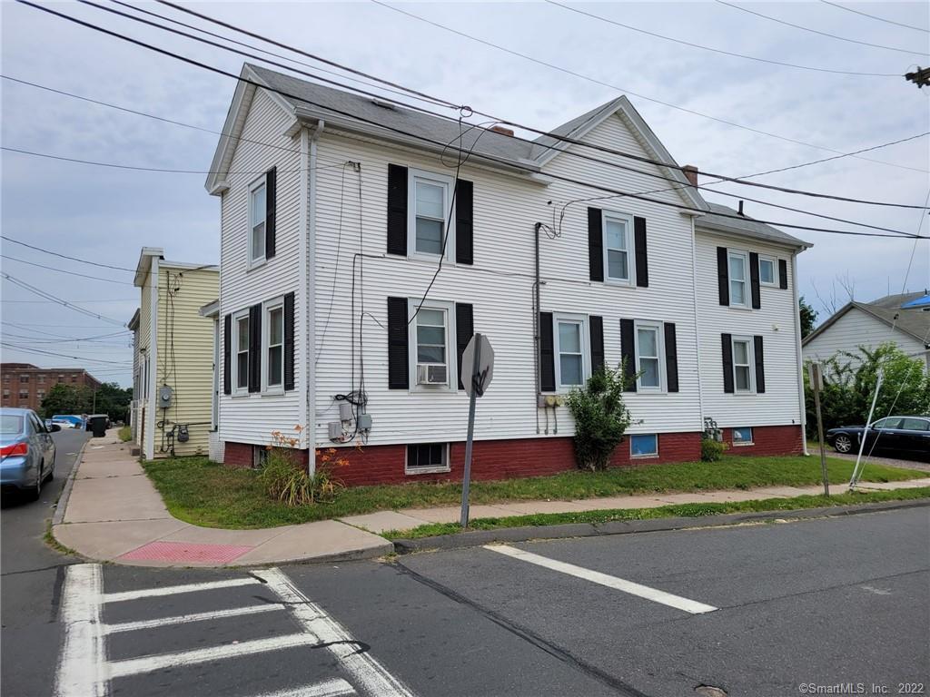 17 Alden Ave Unit 1st fl, Enfield, CT 06082 - Room for Rent in Enfield ...