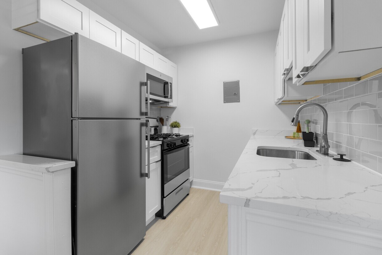Halpine View - 13013 Crookston Ln Rockville, MD 20851 | Apartments.com