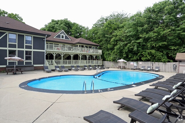 Apartments for Rent with Air Conditioning in Elwin IL | Apartments.com