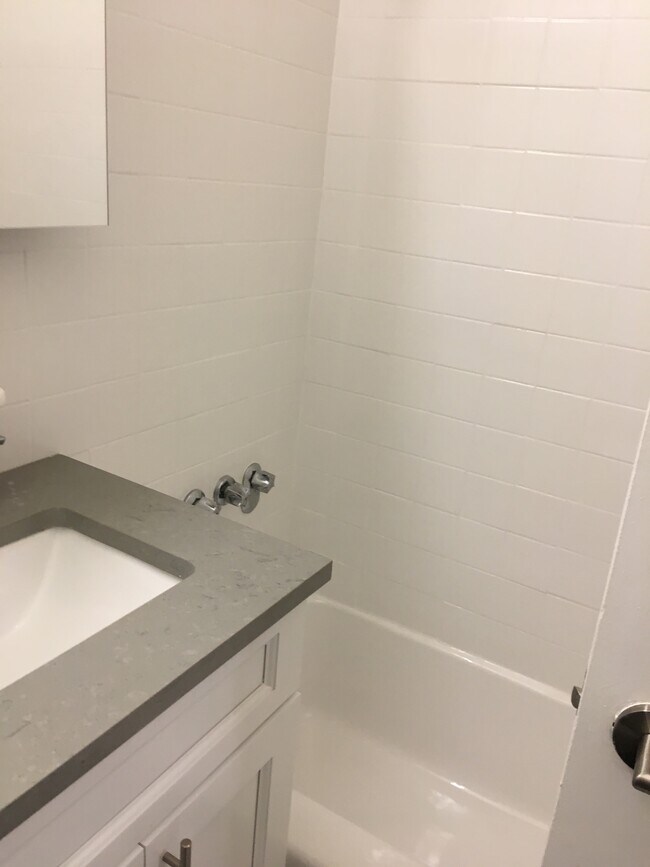 Yorkshire Towers Apartments - New York, NY | Apartments.com