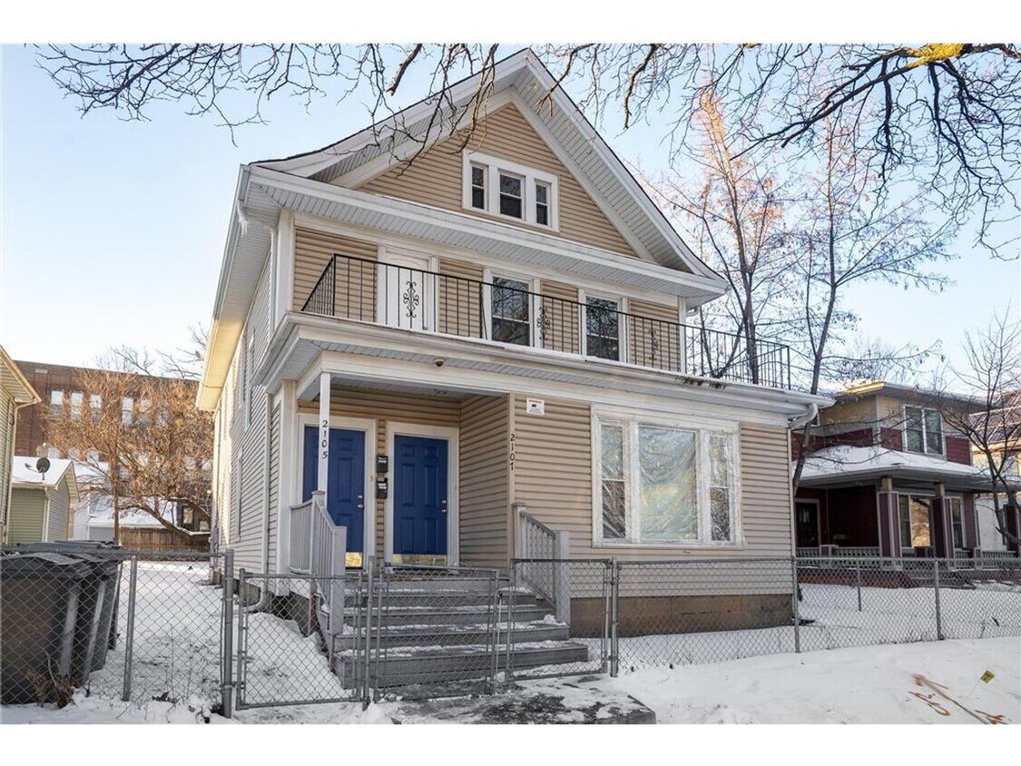 2105-2107 N Aldrich Ave Unit 2105 Aldrich, Minneapolis, MN 55411 - Room ...