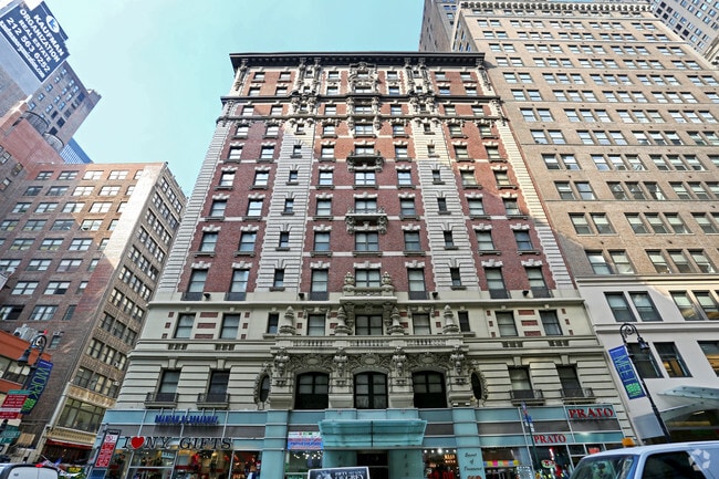The York Apartments - New York, NY | Apartments.com
