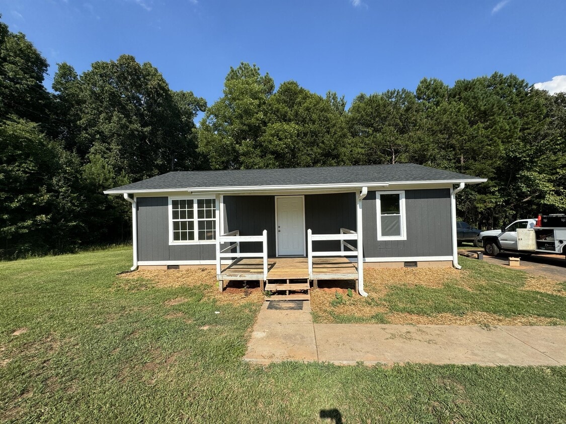 1809 Coffee Rd, Westminster, SC 29693 - House Rental in Westminster, SC ...