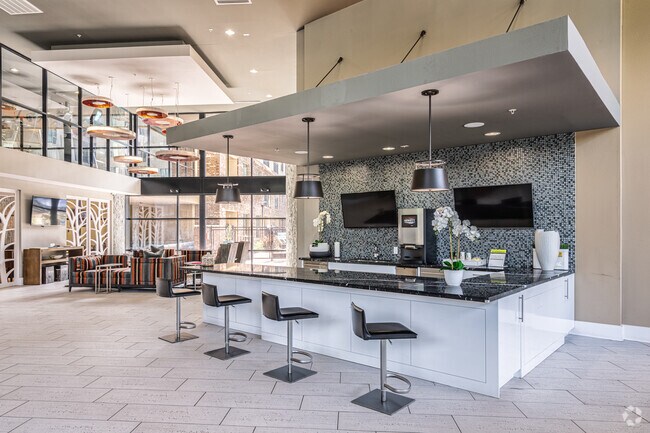 Memorial West - 14900 Memorial Dr Houston, TX - Apartments for Rent in ...