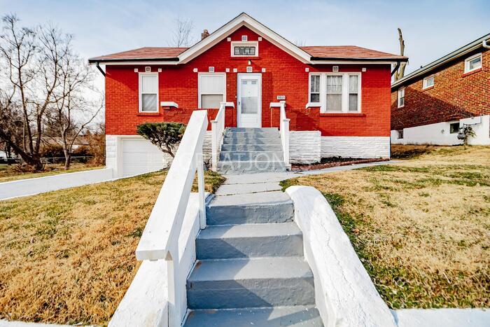 3805 Avondale Ave Normandy Mo 63121 House Rental In Normandy Mo