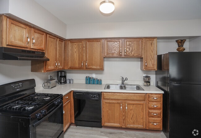 River Pointe Townhomes - Apartments in Fort Wayne, IN | Apartments.com