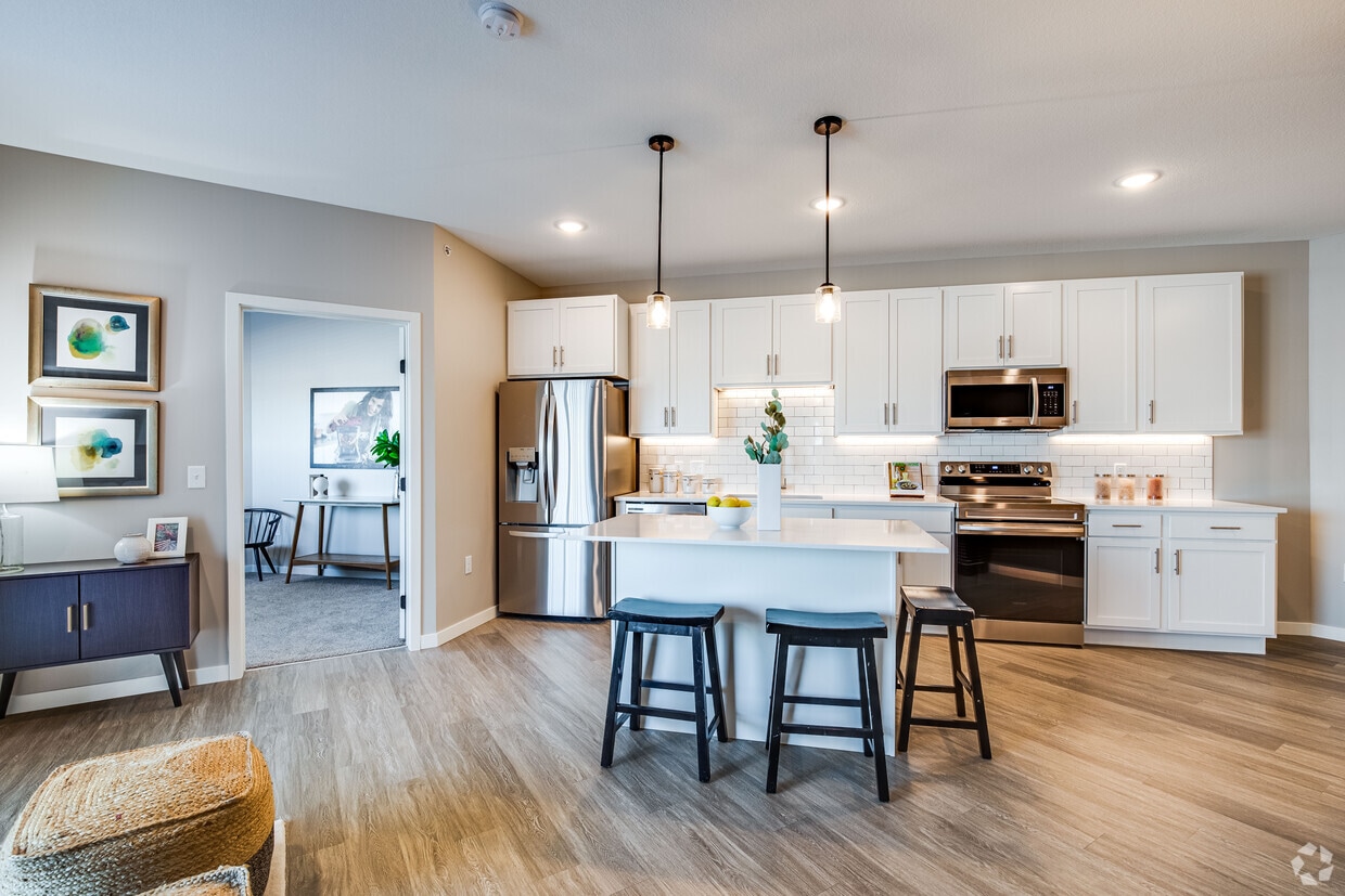 Arris Lakeville - 10805 173rd St W Lakeville, MN 55044 | Apartments.com