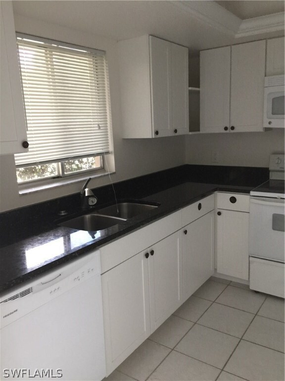 5651 Rattlesnake Hammock Rd Unit C-108, Naples, FL 34113 - Condo for ...