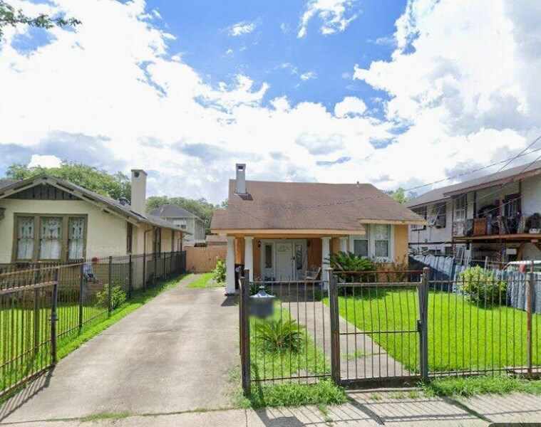 2831 Calhoun St, New Orleans, LA 70118 | Apartments.com
