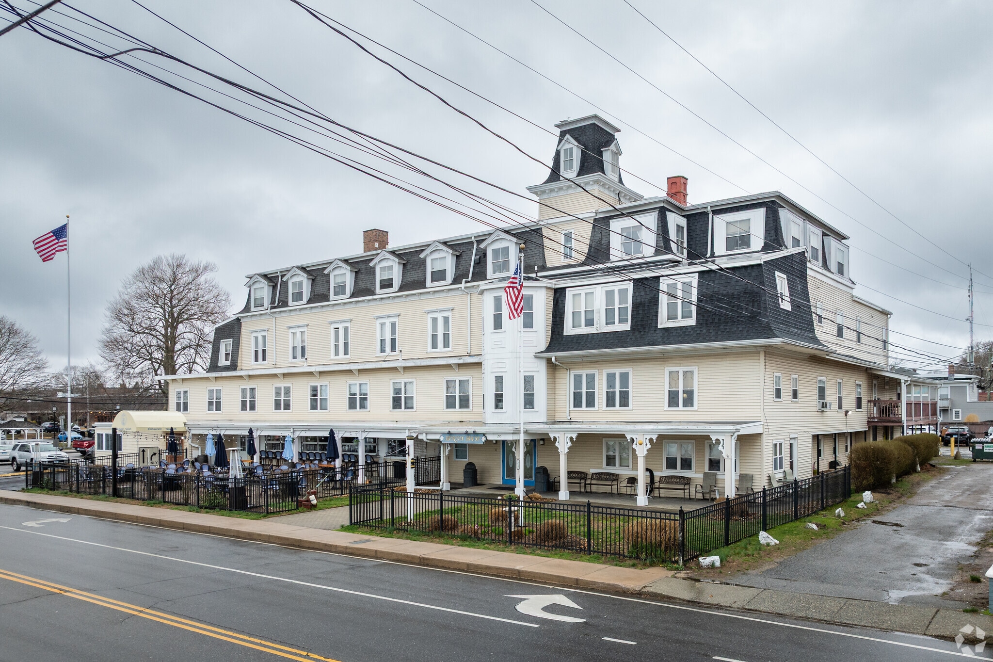 Morton House - 215 Main St Niantic, CT 06357 | Apartments.com