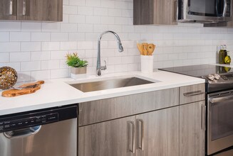 Anthem House Rentals - Baltimore, MD | Apartments.com