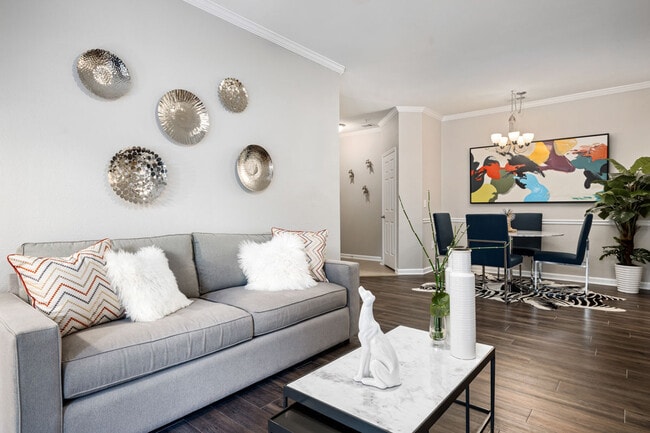 Columns at Wakefield Apartments - 14114 Chriswick House Ln Raleigh, NC ...