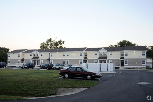 Carvel Gardens Apartments - Laurel, DE | Apartments.com