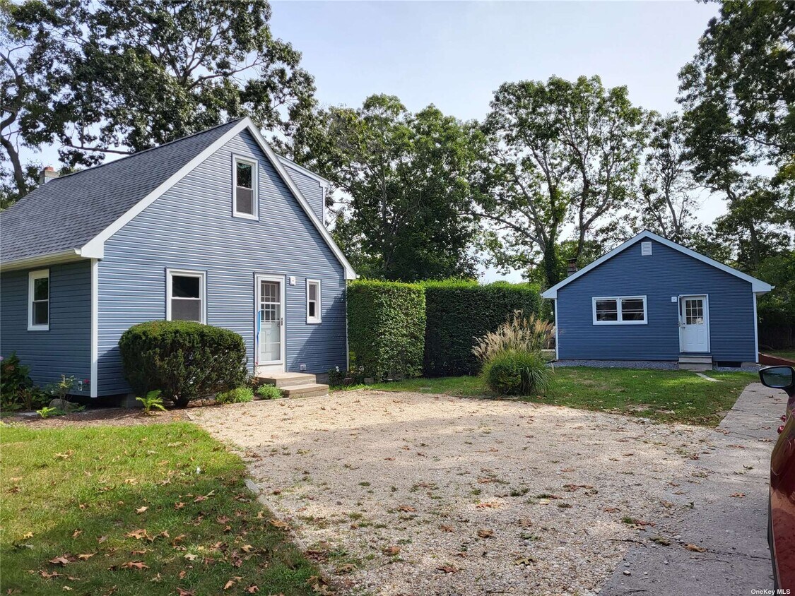 28 Lynncliff Rd, Hampton Bays, NY 11946 - House Rental in Hampton Bays, NY | Apartments.com