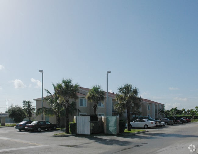 Pembroke Villas Rentals - Hollywood, FL | Apartments.com