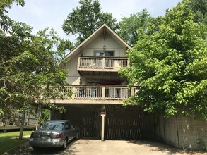 Apartments for Rent with Garages in Jacksonville, OH