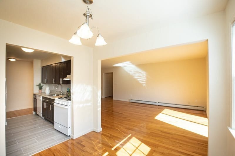 Evergreen Meadows - 208 White Birch Rd Edison, NJ 08837 | Apartments.com