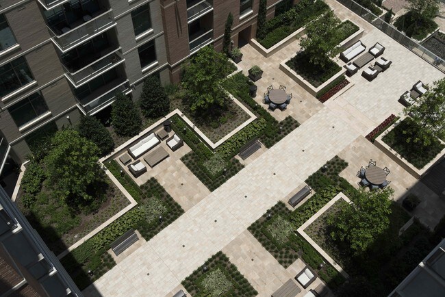 Hanover Southampton Apartments - 5122 Morningside Dr Houston, TX ...