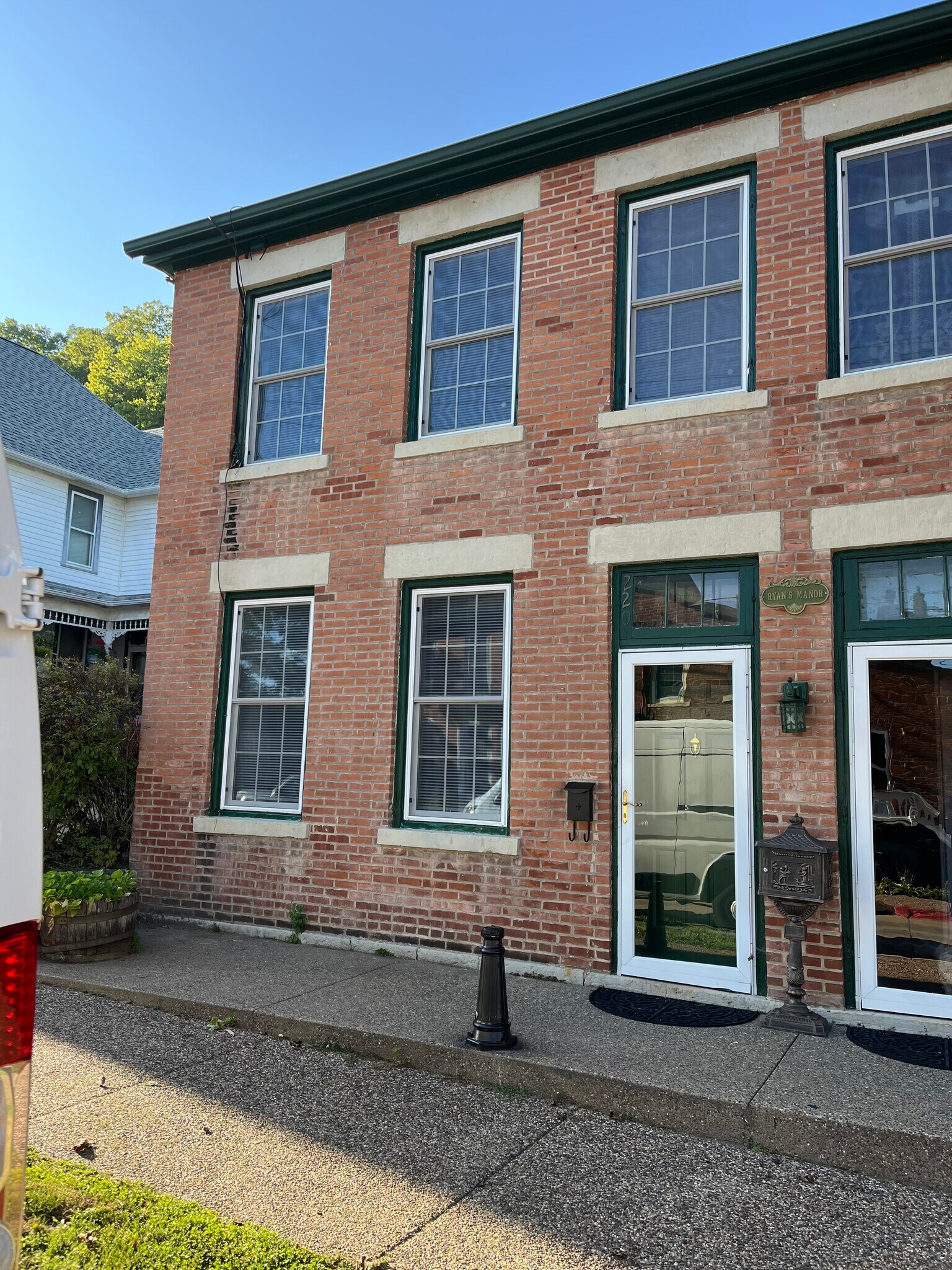 220 N Bench St, Galena, IL 61036 - Townhome Rentals in Galena IL ...