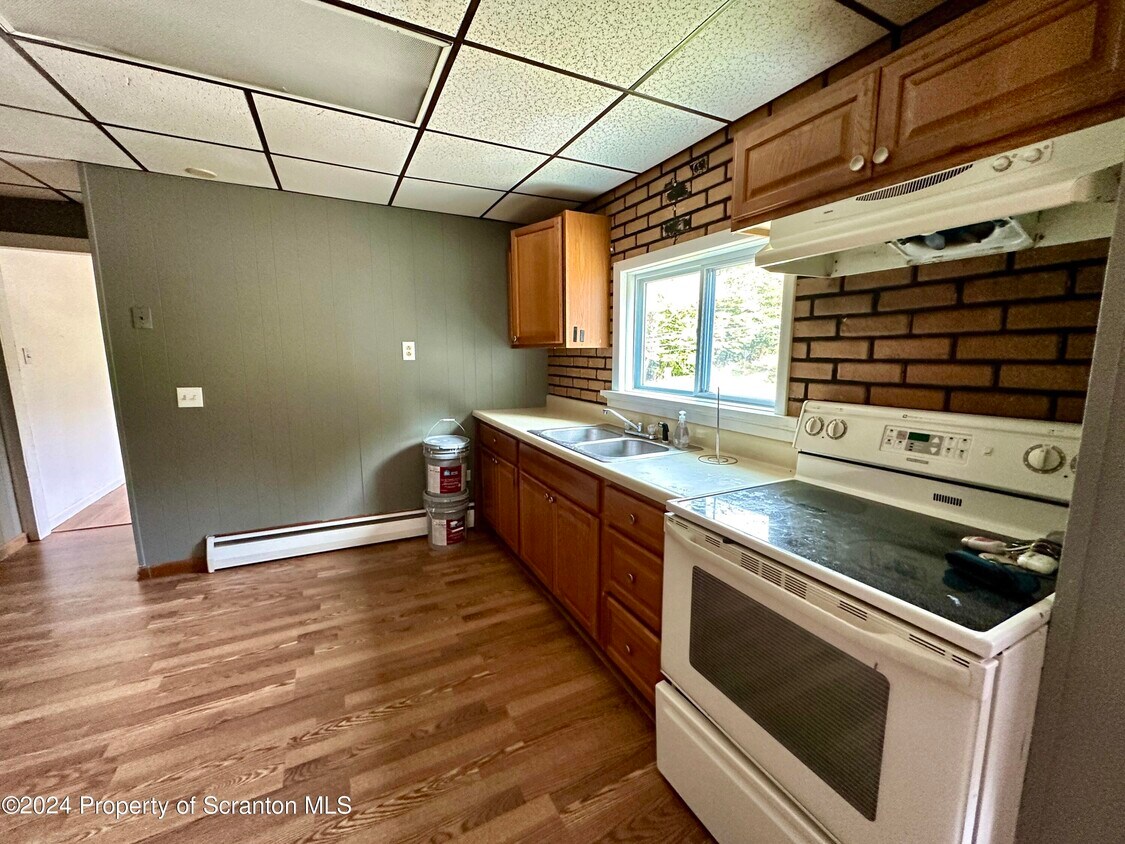 320 Morse Ave, Simpson, PA 18407 - Room for Rent in Simpson, PA ...