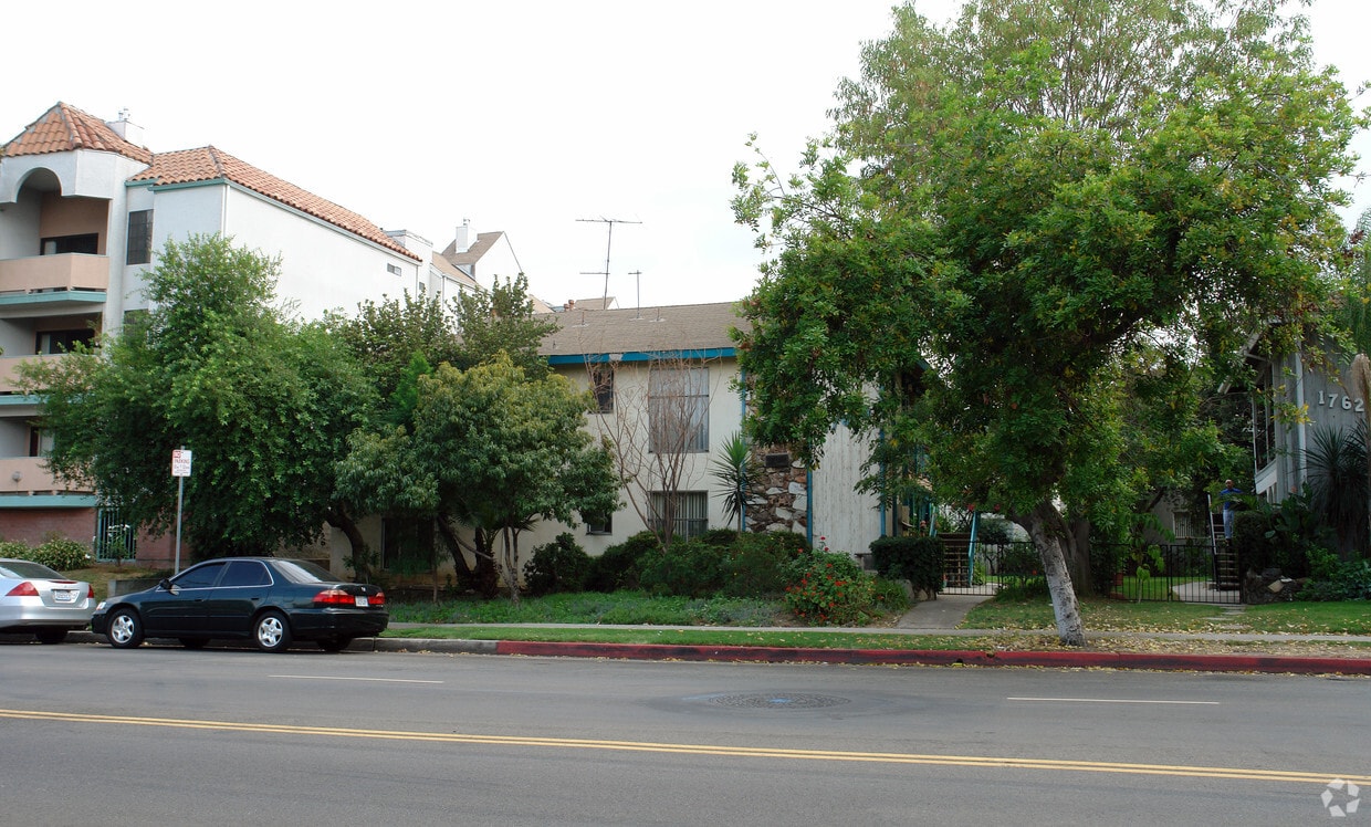 17620 Burbank Blvd, Encino, CA 91316 - Encino, CA, 91316 | Apartments.com