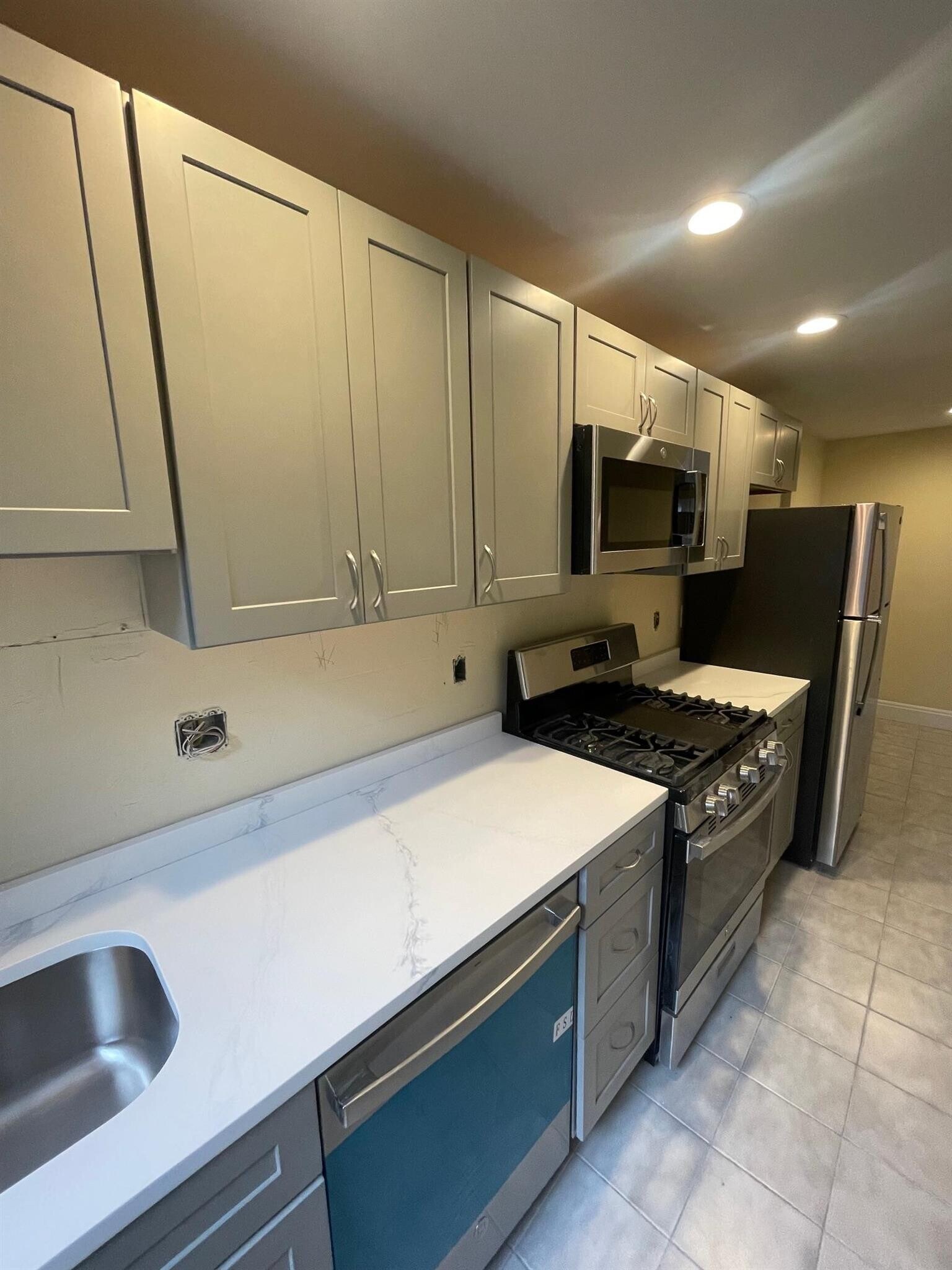 5 Linnaean St Unit 8, Cambridge, MA 02138 - Condo for Rent in Cambridge ...