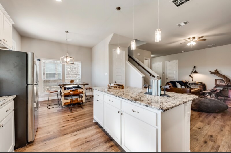 721 N Jefferson St Unit 1195, Pilot Point, TX 76258 - Room for Rent in ...