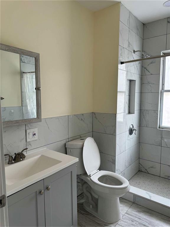 65 Raymond St, Providence, RI 02908 - Room for Rent in Providence, RI ...