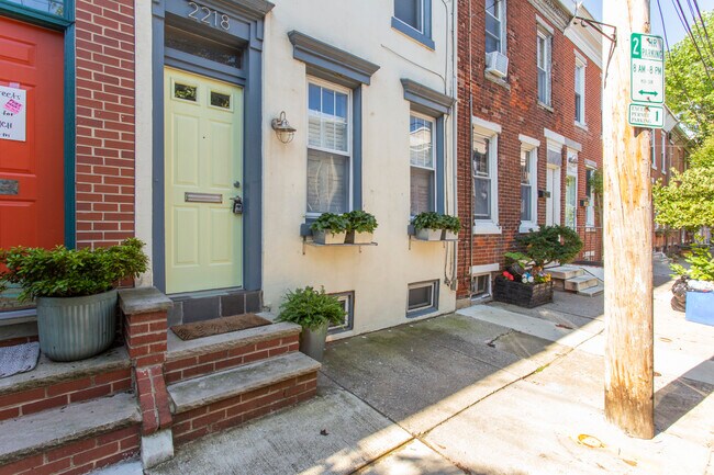2218 Pemberton St, Philadelphia, PA 19146 - Townhome Rentals in ...