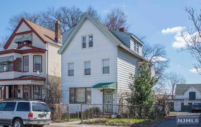 86 Steuben St Unit 1st Floor, East Orange, NJ 07018 - Room for Rent in ...