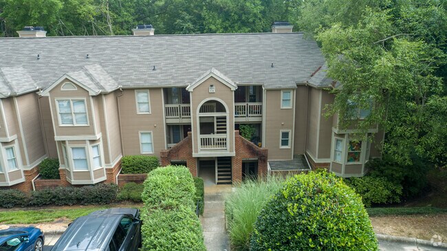 Springbrooke Apartments for Rent with Extra Storage - Cary, NC - 1 ...