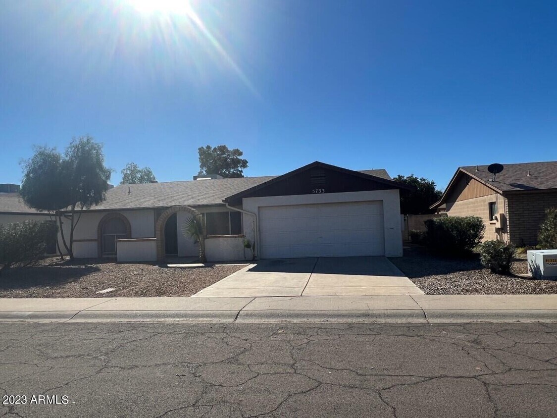 5733 W Mescal St, Glendale, AZ 85304 - House Rental in Glendale, AZ ... 5733 W Mescal St, Glendale, AZ 85304 - House Rental in Glendale, AZ ...