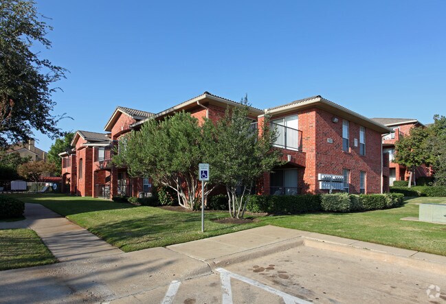 Coopers Crossing - Apartments in Irving, TX | Apartments.com