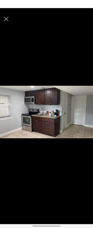 10 Evans Pl, Bay Shore, NY 11706 | Apartments.com